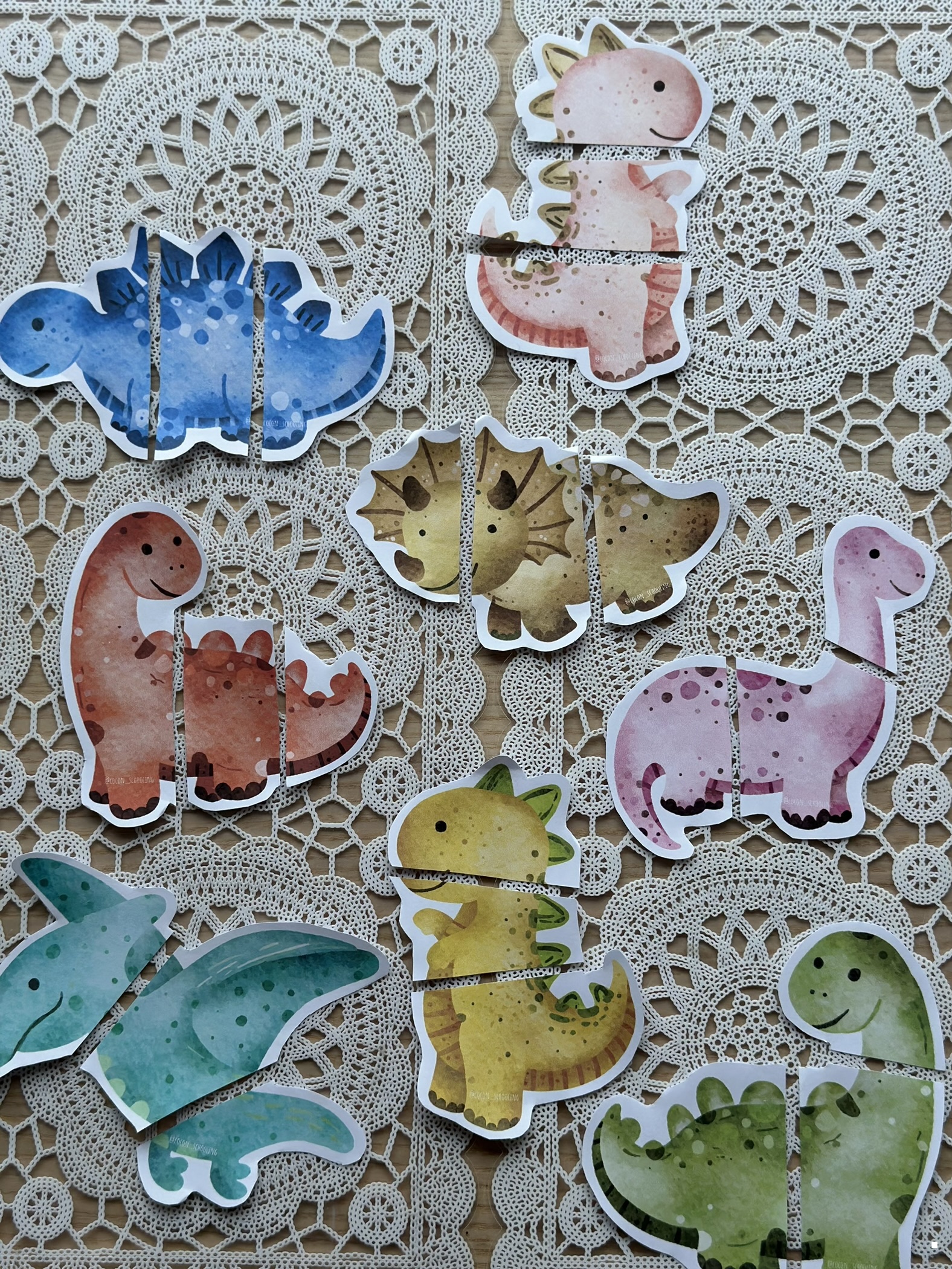 Cahier de coloriage Dino – Cocon-Schooling